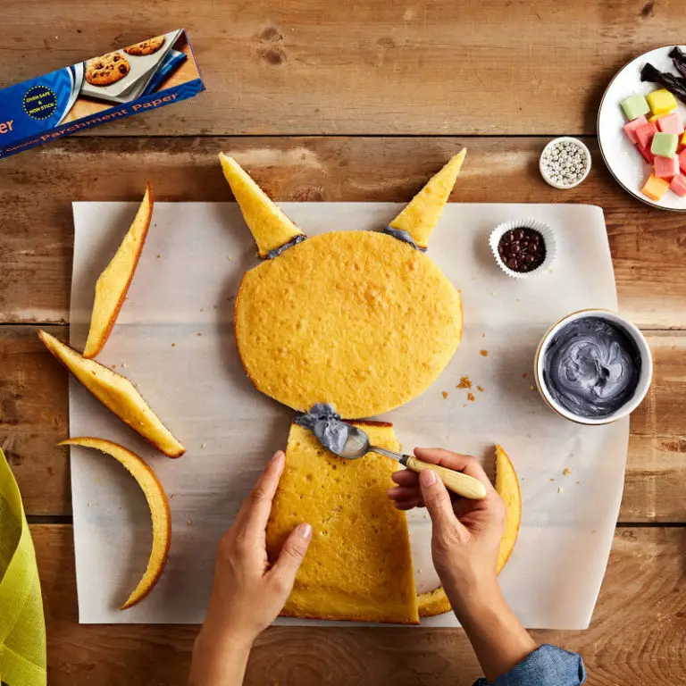 Make This DIY Cat Cake – The Purrington Post